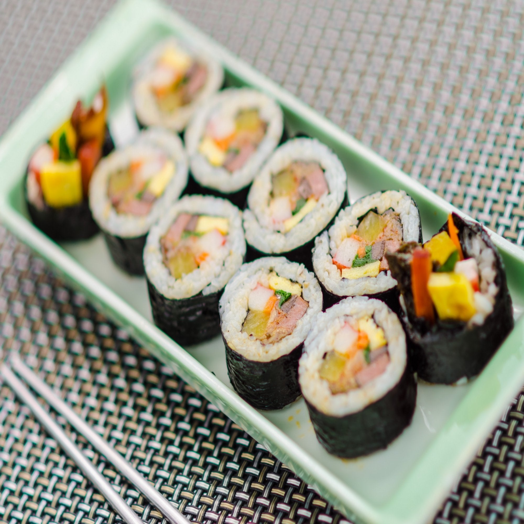 Kimchi Kimbap – Leann's Tea House